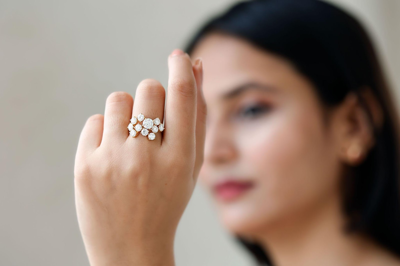 How Moissanite Engagement Rings Stack Up to Diamonds in Terms of Quality and Price - North Penn Now